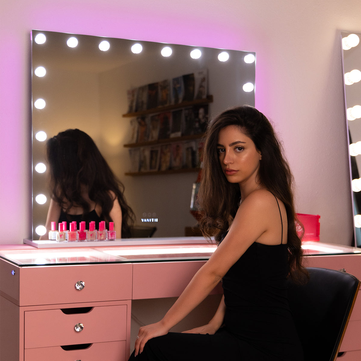 Vanity Mirror & Desk - Vanity Mirror & Desk Distributor - VANITII